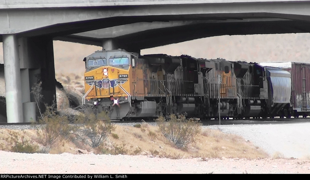 WB Manifest Frt at Erie NV -1